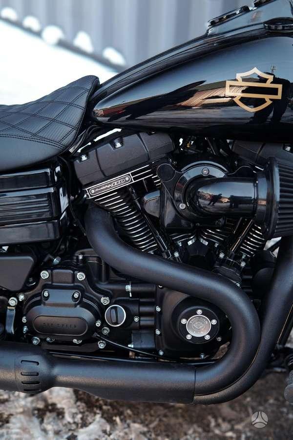 Harley-Davidson Low Rider 2017 in Kaunas, with an engine capacity of 1.80 L and mileage of 15 thousand km for 14222 €, photo 2 on AUTOMOTO.COM.LV