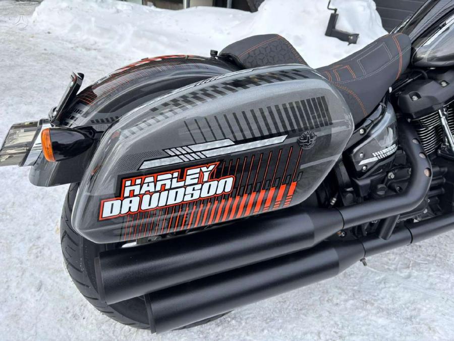 Harley-Davidson Low Rider 2021 Klaipėda, ar dzinēja tilpumu 0.00 L un nobraukumu 26 tūkst. km par 16500 €, foto 9 vietnē AUTOMOTO.COM.LV