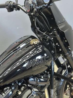 Harley-Davidson Low Rider 2023 Kauņa, ar dzinēja tilpumu 1.92 L un nobraukumu 2 tūkst. km par 15500 €, foto 13 vietnē AUTOMOTO.COM.LV