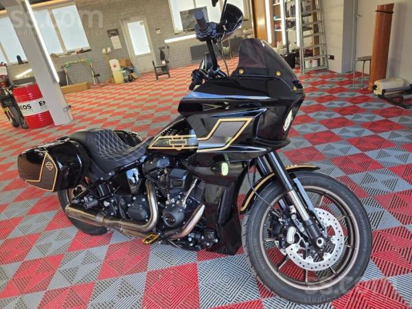 Harley-Davidson Low Rider 2023 Rīga, ar dzinēja tilpumu 1.90 L un nobraukumu 0 tūkst. km par 22000 €, foto 1 vietnē AUTOMOTO.COM.LV