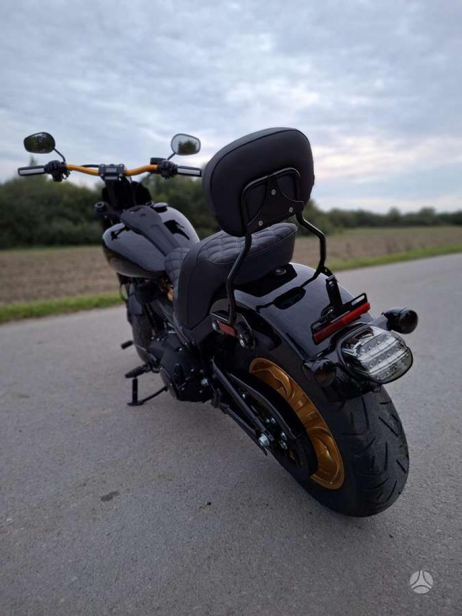Harley-Davidson Low Rider 2023 in Kaunas, with an engine capacity of 1.92 L and mileage of 15 thousand km for 14999 €, photo 12 on AUTOMOTO.COM.LV