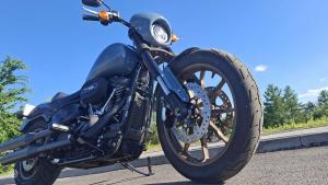 Harley-Davidson Low Rider 2024 Alīta, ar dzinēja tilpumu 1.92 L un nobraukumu 16 tūkst. km par 12500 €, foto 6 vietnē AUTOMOTO.COM.LV