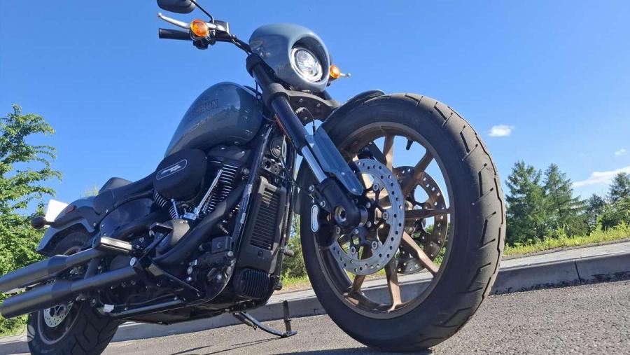 Harley-Davidson Low Rider 2024 Alīta, ar dzinēja tilpumu 1.92 L un nobraukumu 16 tūkst. km par 12500 €, foto 6 vietnē AUTOMOTO.COM.LV