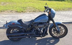 Harley-Davidson Low Rider 2024 Alīta, ar dzinēja tilpumu 1.92 L un nobraukumu 16 tūkst. km par 12500 €, foto 8 vietnē AUTOMOTO.COM.LV