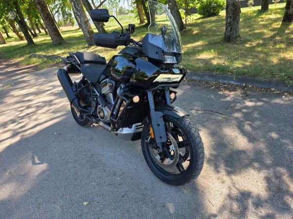 Black Harley-Davidson Pan America 2021 in Vilnius, with an engine capacity of 1.25 L and mileage of 18 thousand km for 9900 €, photo 7 on AUTOMOTO.COM.LV