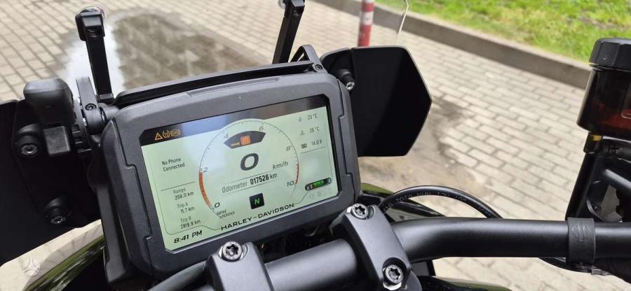 Black Harley-Davidson Pan America 2021 in Vilnius, with an engine capacity of 1.25 L and mileage of 18 thousand km for 9700 €, photo 10 on AUTOMOTO.COM.LV