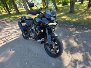 Melns Harley-Davidson Pan America 2021 Viļņa, ar dzinēja tilpumu 1.25 L un nobraukumu 18 tūkst. km par 9700 €, foto 5 vietnē AUTOMOTO.COM.LV