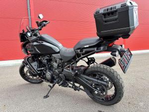 Melns Harley-Davidson Pan America 2023 Telšiai, ar dzinēja tilpumu 1.25 L un nobraukumu 11 tūkst. km par 12705 €, foto 9 vietnē AUTOMOTO.COM.LV