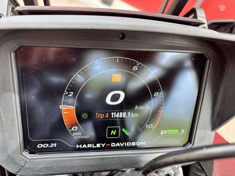 Melns Harley-Davidson Pan America 2023 Telšiai, ar dzinēja tilpumu 1.25 L un nobraukumu 11 tūkst. km par 12705 €, foto 14 vietnē AUTOMOTO.COM.LV