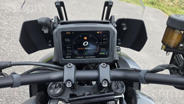 Harley-Davidson Pan America 2022 Rīga, ar dzinēja tilpumu 1.25 L un nobraukumu 0 tūkst. km par 13500 €, foto 7 vietnē AUTOMOTO.COM.LV