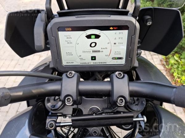Harley-Davidson Pan America 2022 Rīga, ar dzinēja tilpumu 1.25 L un nobraukumu 0 tūkst. km par 13200 €, foto 5 vietnē AUTOMOTO.COM.LV