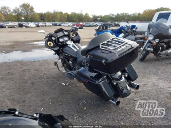 Black Harley-Davidson Road Glide 0 in Klaipeda, with an engine capacity of 0.00 L and mileage of 0 thousand km for 4500 €, photo 3 on AUTOMOTO.COM.LV