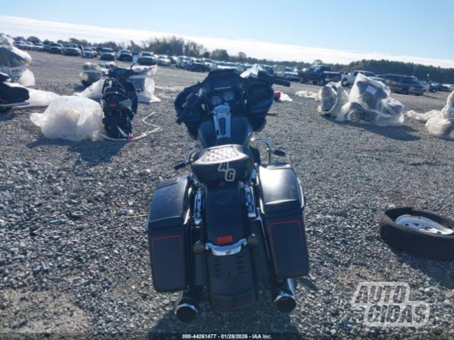 Черный Харли-Девидсон Road Glide 0 в Клайпеда, объемом двигателя 0.00 л и пробегом 0 тыс. км за 7000 €, фото 7 на AUTOMOTO.COM.LV