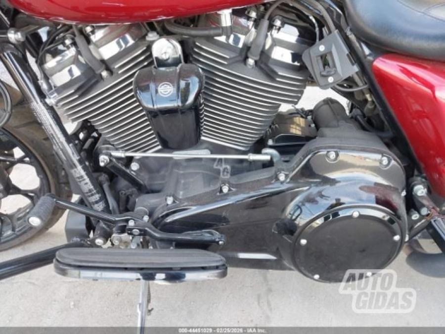 Черный Харли-Девидсон Road Glide 0 в Клайпеда, объемом двигателя 0.00 л и пробегом 0 тыс. км за 6500 €, фото 10 на AUTOMOTO.COM.LV