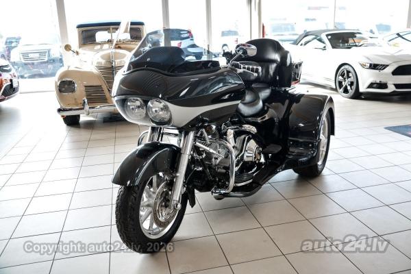 Черный Харли-Девидсон Road Glide 2005 в Таллин, объемом двигателя 1.45 л и пробегом 48 тыс. км за 22900 €, фото 2 на AUTOMOTO.COM.LV