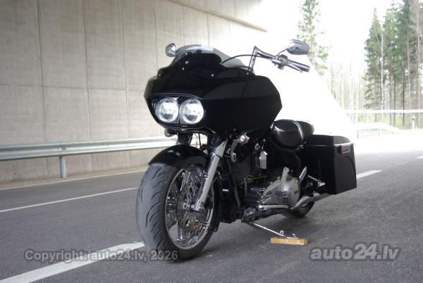 Black Harley-Davidson Road Glide 2013 in Tartu, with an engine capacity of 1.69 L and mileage of 15 thousand km for 11900 €, photo 4 on AUTOMOTO.COM.LV