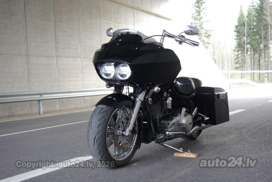 Черный Харли-Девидсон Road Glide 2013 в Тарту, объемом двигателя 1.69 л и пробегом 15 тыс. км за 11900 €, фото 4 на AUTOMOTO.COM.LV