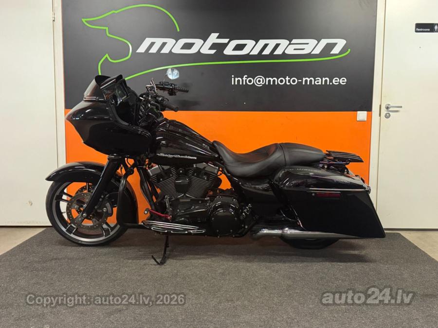 Melns Harley-Davidson Road Glide 2015 Tartu, ar dzinēja tilpumu 1.69 L un nobraukumu 65 tūkst. km par 12990 €, foto 6 vietnē AUTOMOTO.COM.LV