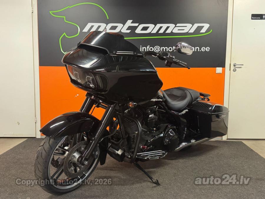 Melns Harley-Davidson Road Glide 2015 Tartu, ar dzinēja tilpumu 1.69 L un nobraukumu 65 tūkst. km par 12990 €, foto 7 vietnē AUTOMOTO.COM.LV