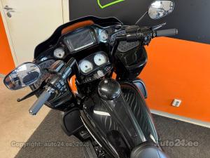 Черный Харли-Девидсон Road Glide 2016 в Тарту, объемом двигателя 1.69 л и пробегом 46 тыс. км за 13990 €, фото 5 на AUTOMOTO.COM.LV