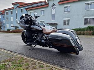 Черный Харли-Девидсон Road Glide 2016 в Пылва, объемом двигателя 1.80 л и пробегом 15 тыс. км за 13100 €, фото 5 на AUTOMOTO.COM.LV