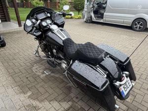 Melns Harley-Davidson Road Glide 2016 Mažeikiai, ar dzinēja tilpumu 1.69 L un nobraukumu 86 tūkst. km par 10000 €, foto 4 vietnē AUTOMOTO.COM.LV