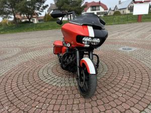 Black Harley-Davidson Road Glide 2016 in Silute, with an engine capacity of 1.70 L and mileage of 35 thousand km for 12000 €, photo  on AUTOMOTO.COM.LV