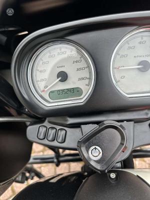 Черный Харли-Девидсон Road Glide 2016 в Шилуте, объемом двигателя 1.70 л и пробегом 35 тыс. км за 12000 €, фото 18 на AUTOMOTO.COM.LV