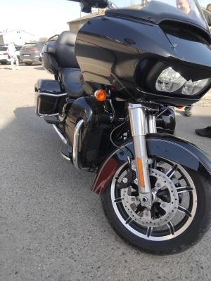 Black Harley-Davidson Road Glide 2016 in Jekabpils, with an engine capacity of 1.00 L and mileage of 16 thousand km for 14000 €, photo 14 on AUTOMOTO.COM.LV