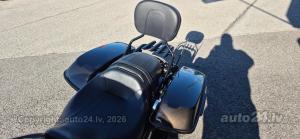 Black Harley-Davidson Road Glide 2018 in Tallinn, with an engine capacity of 1.75 L and mileage of 78 thousand km for 16000 €, photo 9 on AUTOMOTO.COM.LV