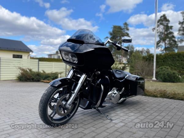 Melns Harley-Davidson Road Glide 2019 Tallina, ar dzinēja tilpumu 0.00 L un nobraukumu 22 tūkst. km par 18990 €, foto 3 vietnē AUTOMOTO.COM.LV