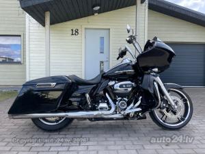 Black Harley-Davidson Road Glide 2019 in Tallinn, with an engine capacity of 0.00 L and mileage of 22 thousand km for 18990 €, photo 8 on AUTOMOTO.COM.LV