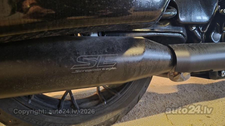 Черный Харли-Девидсон Road Glide 2020 в Таллин, объемом двигателя 1.86 л и пробегом 3 тыс. км за 21900 €, фото 8 на AUTOMOTO.COM.LV