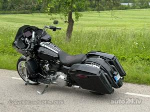 Черный Харли-Девидсон Road Glide 2021 в Тарту, объемом двигателя 0.00 л и пробегом 26 тыс. км за 19500 €, фото 5 на AUTOMOTO.COM.LV