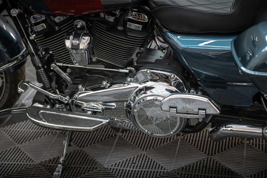 Черный Харли-Девидсон Road Glide 2023 в Каунас, объемом двигателя 1.87 л и пробегом 7 тыс. км за 18990 €, фото 16 на AUTOMOTO.COM.LV
