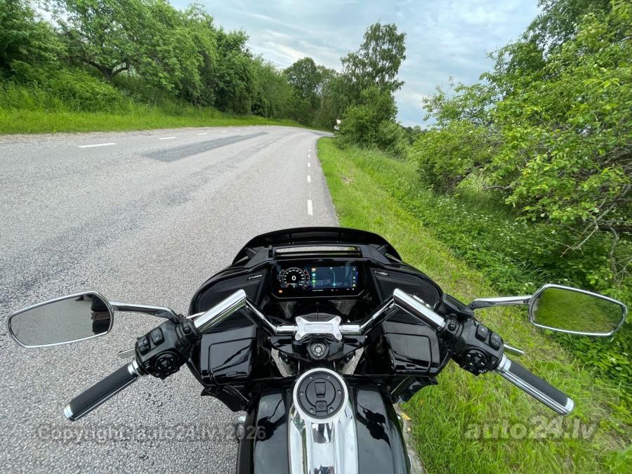 Черный Харли-Девидсон Road Glide 2024 в Таллин, объемом двигателя 1.92 л и пробегом 6 тыс. км за 27990 €, фото 9 на AUTOMOTO.COM.LV