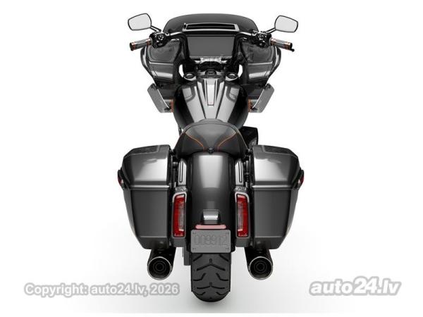 Black Harley-Davidson Road Glide 2026 in Tartu, with an engine capacity of 1.98 L and mileage of 1 thousand km for 55800 €, photo 8 on AUTOMOTO.COM.LV