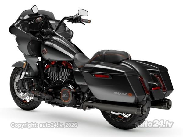 Melns Harley-Davidson Road Glide 2026 Tartu, ar dzinēja tilpumu 1.98 L un nobraukumu 1 tūkst. km par 55800 €, foto 6 vietnē AUTOMOTO.COM.LV