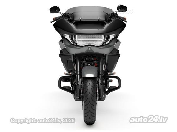 Melns Harley-Davidson Road Glide 2026 Tartu, ar dzinēja tilpumu 1.98 L un nobraukumu 1 tūkst. km par 55800 €, foto 7 vietnē AUTOMOTO.COM.LV
