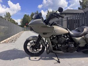 Коричневый Харли-Девидсон Road Glide 2020 в Шяуляй, объемом двигателя 1.87 л и пробегом 21 тыс. км за 15800 €, фото 7 на AUTOMOTO.COM.LV
