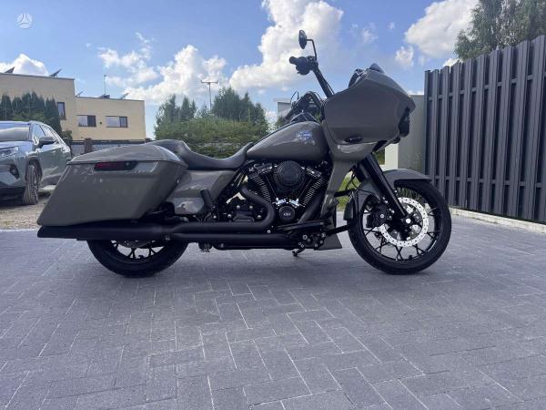 Коричневый Харли-Девидсон Road Glide 2020 в Шяуляй, объемом двигателя 1.87 л и пробегом 21 тыс. км за 15800 €, фото 8 на AUTOMOTO.COM.LV