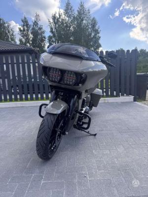 Коричневый Харли-Девидсон Road Glide 2020 в Шяуляй, объемом двигателя 1.87 л и пробегом 21 тыс. км за 15800 €, фото 12 на AUTOMOTO.COM.LV