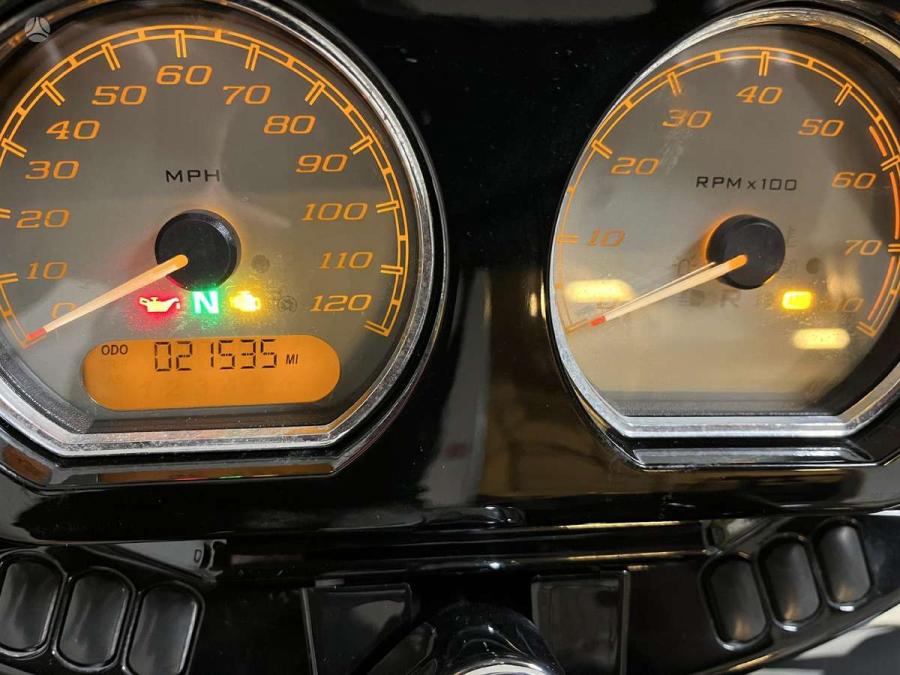 Pelēks Harley-Davidson Road Glide 2017 Klaipėda, ar dzinēja tilpumu 0.00 L un nobraukumu 22 tūkst. km par 13500 €, foto 6 vietnē AUTOMOTO.COM.LV