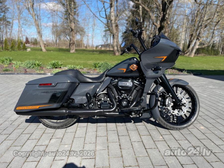 Серый Харли-Девидсон Road Glide 2022 в Тарту, объемом двигателя 1.87 л и пробегом 10 тыс. км за 22990 €, фото 4 на AUTOMOTO.COM.LV