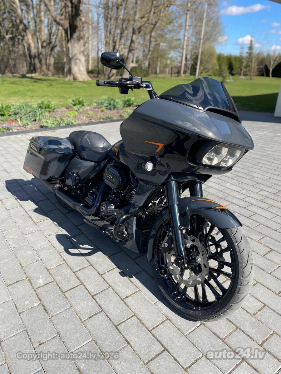 Серый Харли-Девидсон Road Glide 2022 в Тарту, объемом двигателя 1.87 л и пробегом 10 тыс. км за 22990 €, фото 7 на AUTOMOTO.COM.LV
