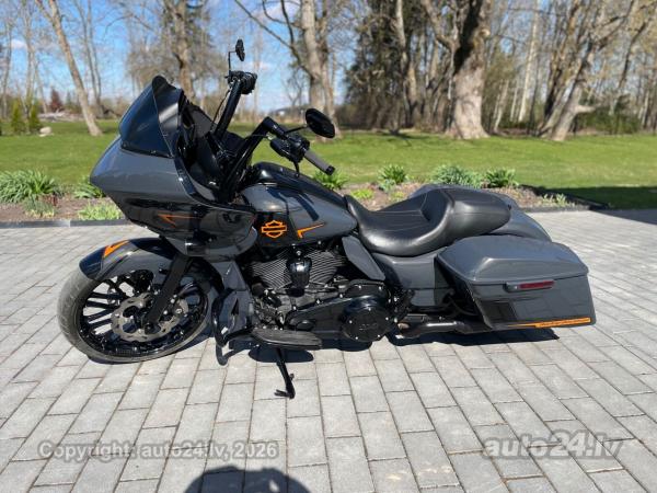Серый Харли-Девидсон Road Glide 2022 в Тарту, объемом двигателя 1.87 л и пробегом 10 тыс. км за 22990 €, фото 8 на AUTOMOTO.COM.LV
