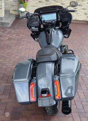 Серый Харли-Девидсон Road Glide 2024 в Шяуляй, объемом двигателя 1.92 л и пробегом 8 тыс. км за 24800 €, фото 8 на AUTOMOTO.COM.LV