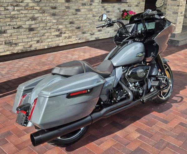 Серый Харли-Девидсон Road Glide 2024 в Шяуляй, объемом двигателя 1.92 л и пробегом 8 тыс. км за 24800 €, фото 8 на AUTOMOTO.COM.LV