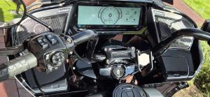 Серый Харли-Девидсон Road Glide 2024 в Шяуляй, объемом двигателя 1.92 л и пробегом 8 тыс. км за 24800 €, фото 22 на AUTOMOTO.COM.LV