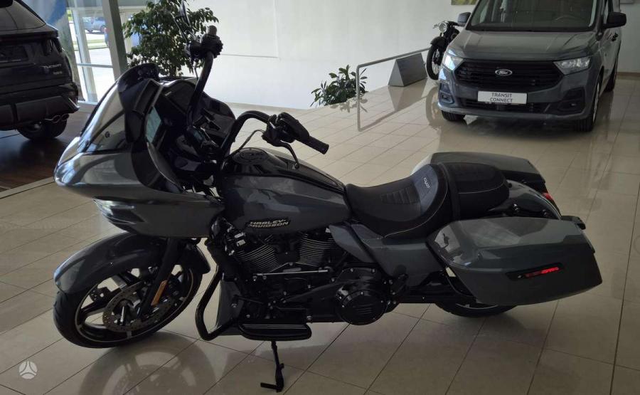 Серый Харли-Девидсон Road Glide 2024 в Шяуляй, объемом двигателя 1.92 л и пробегом 8 тыс. км за 24400 €, фото 7 на AUTOMOTO.COM.LV